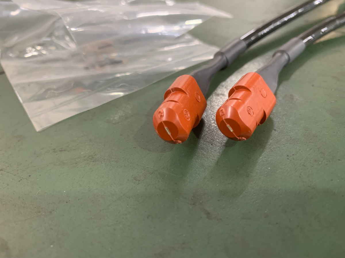 【三菱ふそう・キャンター】4P10 メーターパネル内にオレンジ色のブレーキパッドのランプが点灯した原因 パッドの交換をした話│ムーチョのお部屋 ...